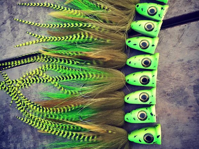 - Tying Poppers for Pike
